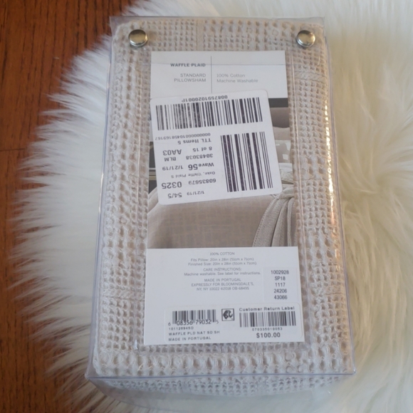 oake | Bedding | Set Of Two Oake Bedding Waffle Plaid Collection | Poshmark